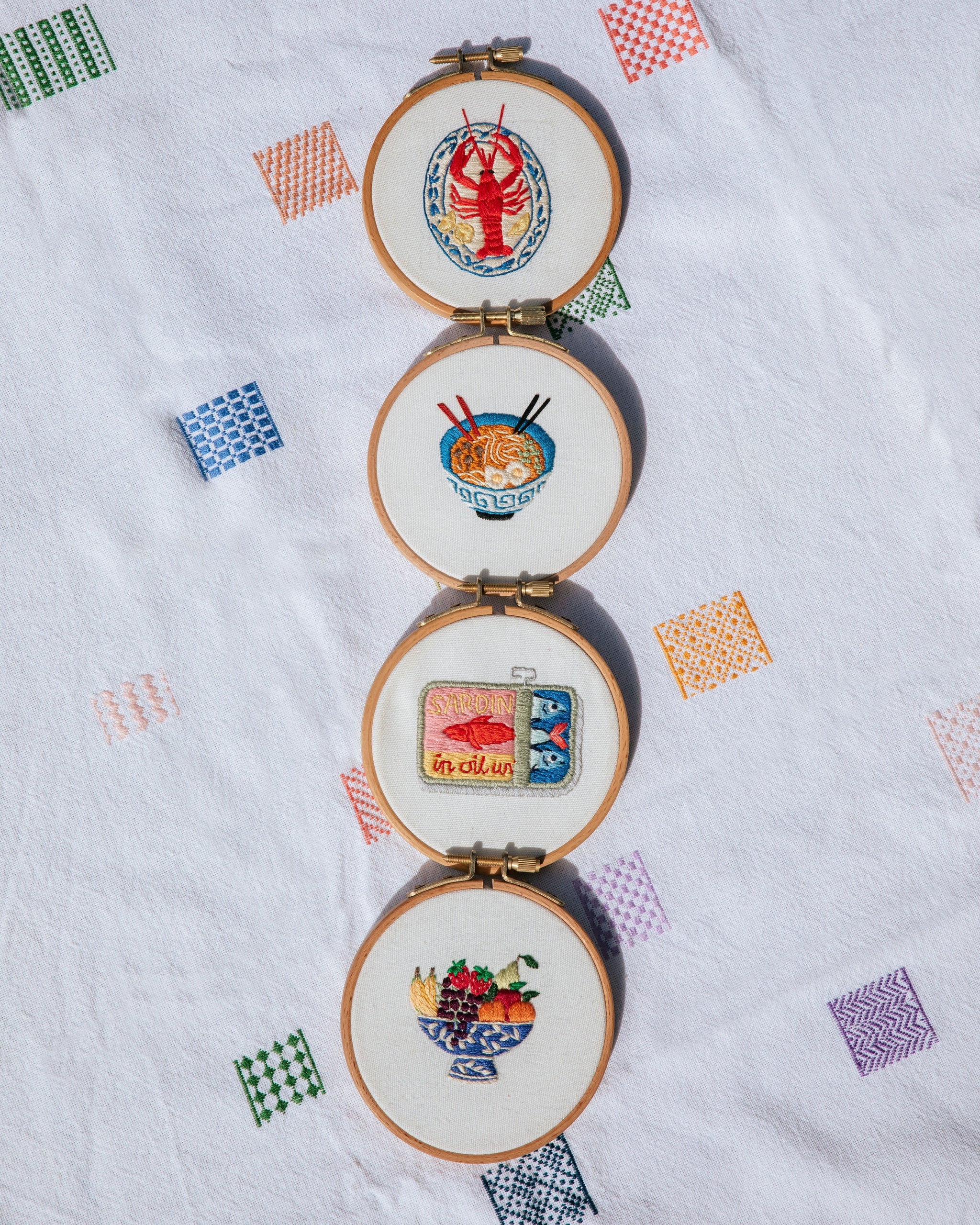 Mini Embroidery Kits (4" hoops)